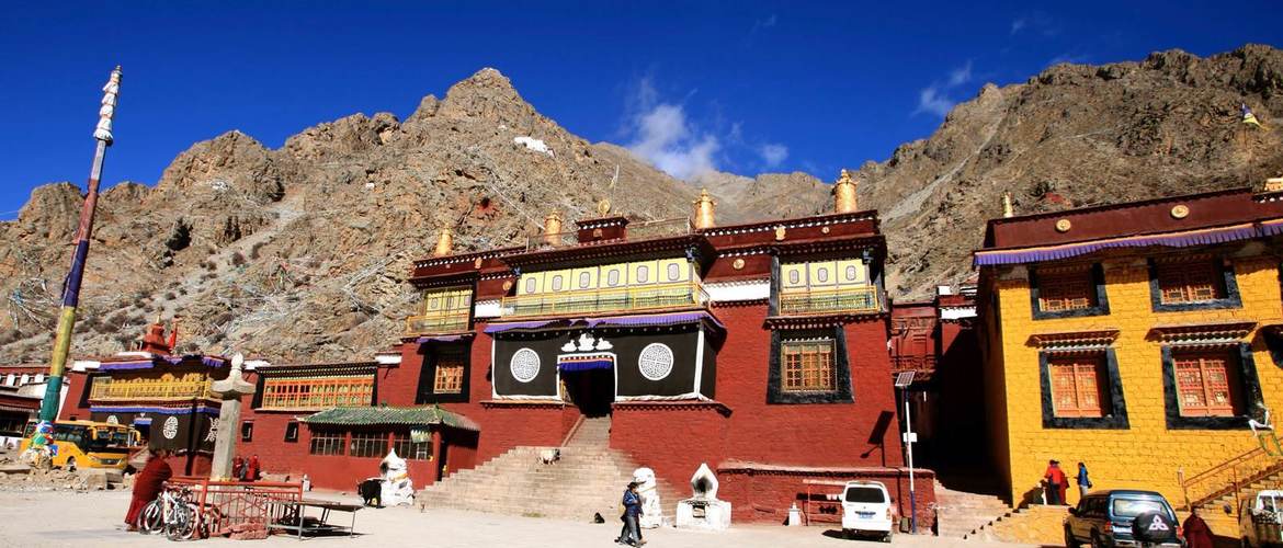 Tsurphu Festival Tour, Tibetan Festival Tours