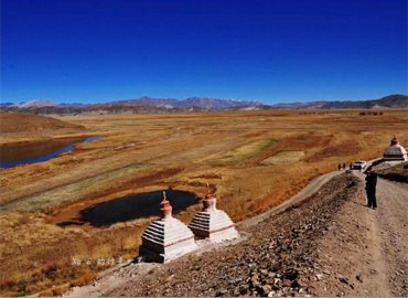 Ngari Loop with Mt Kailash Kora Tour