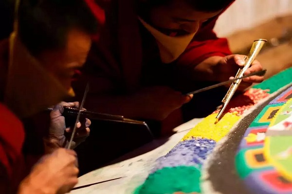 Tibetan Sand Mandalas - Exquisite Tibetan Buddhist Sand Art