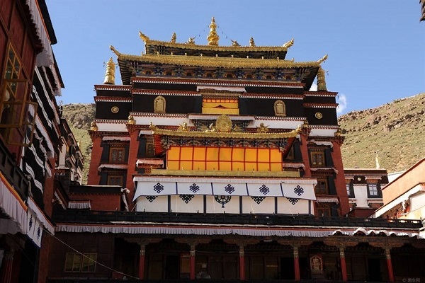Ganden Monastery - Ancestral Temple of Gelugpa