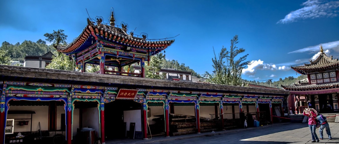Travel Info About Kumbum Monastery, Ta'er Temple